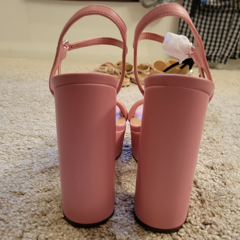 Steve Madden Iconic Barbie Platforms Size 8 Nwot - Gem